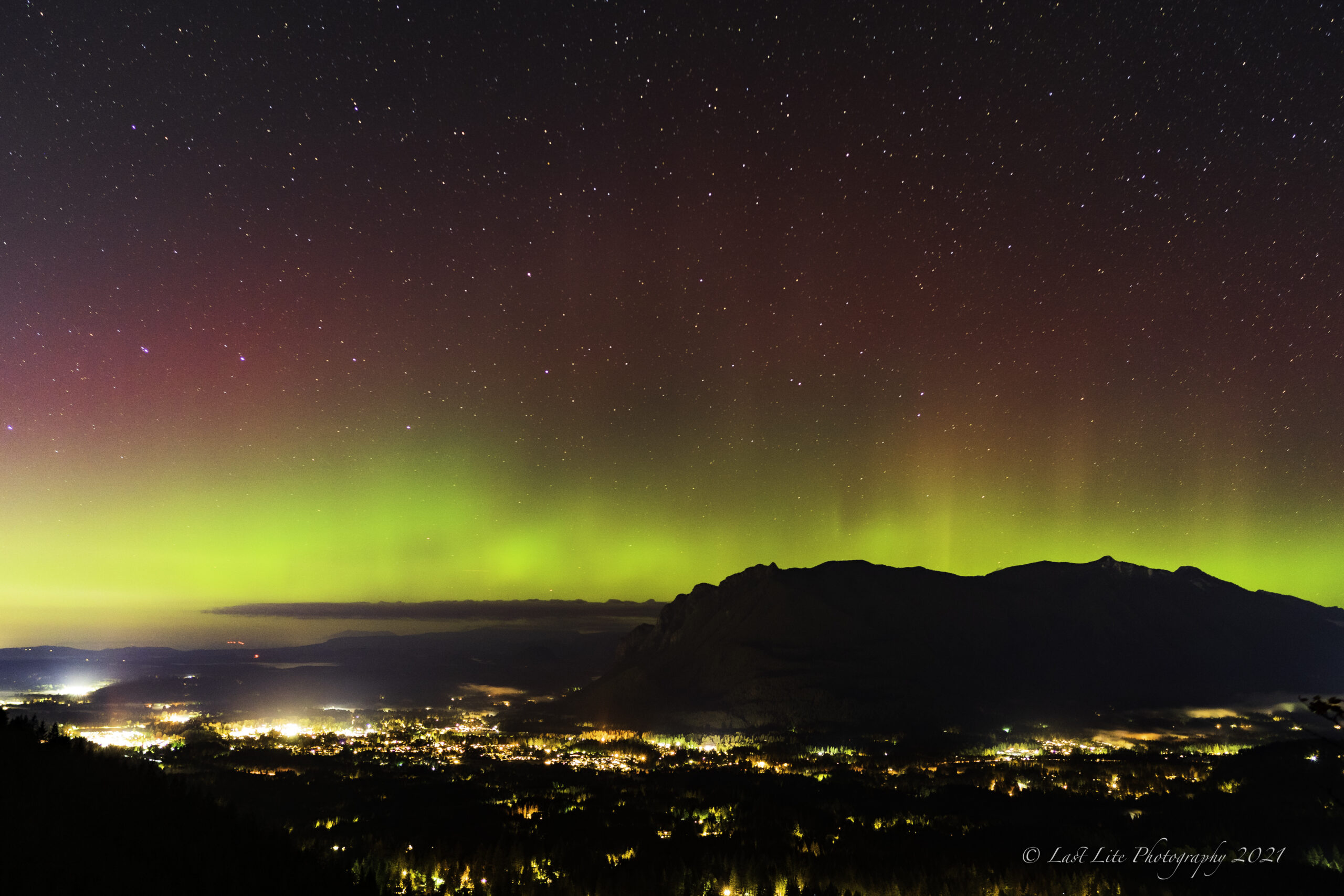 Aurora Chasing with North Bend Local Photographer Travis Wetherbee ...