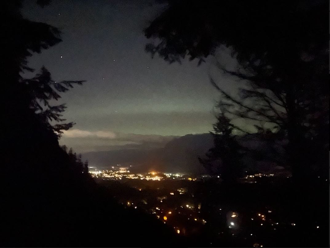 Aurora Chasing with North Bend Local Photographer Travis Wetherbee ...